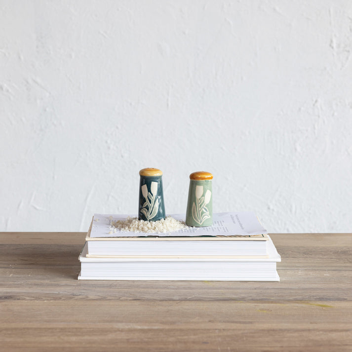 Creative Co-op - Stoneware Salt & Pepper Shakers with Wax Relief Flowe ...