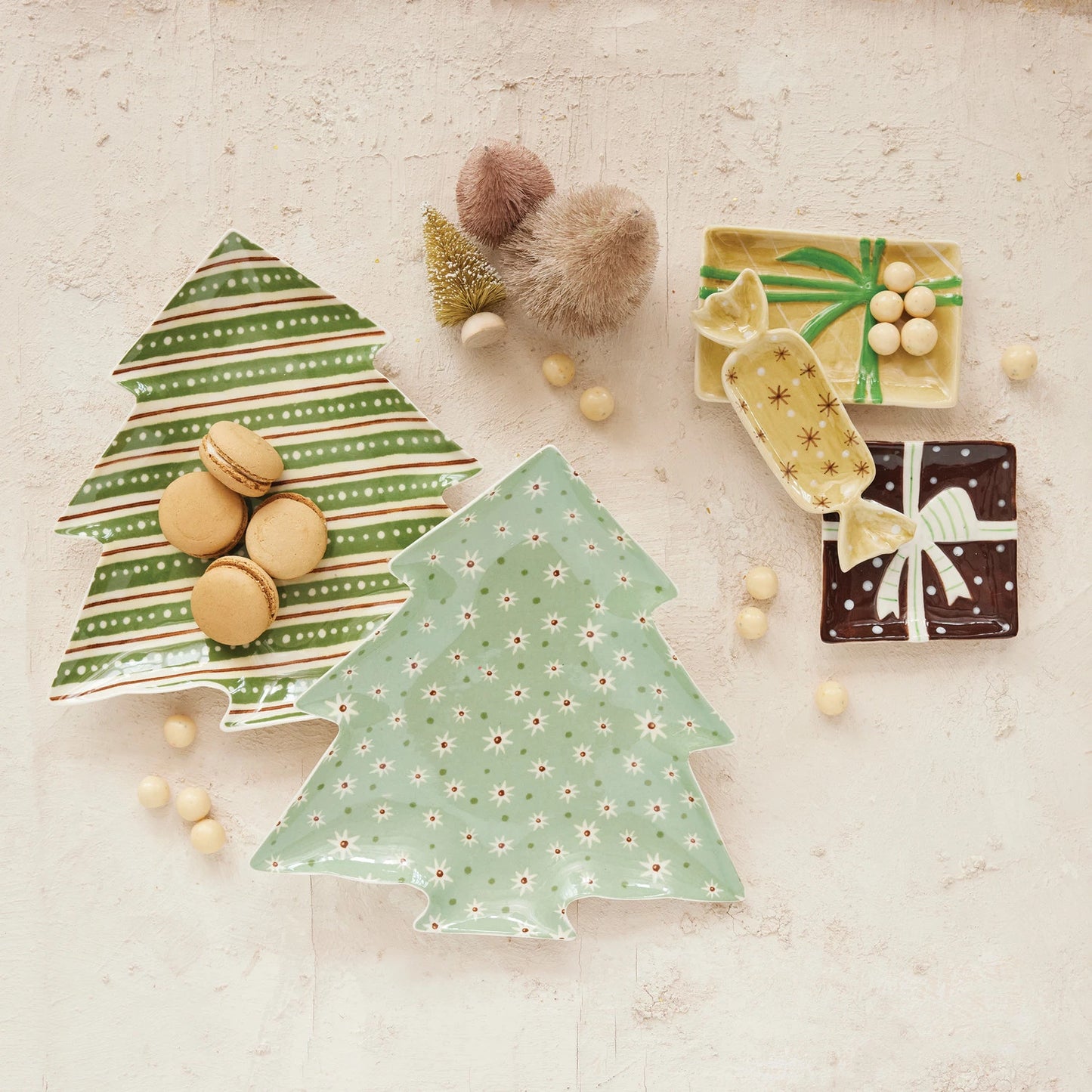 Creative Co-op - Stoneware Tree Shaped Plate – Kitchen Store & More